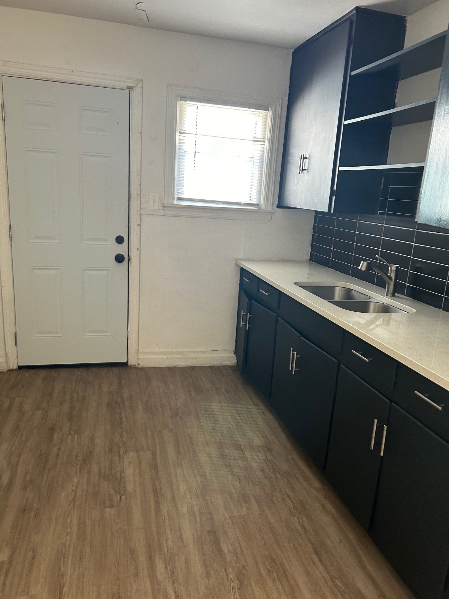 Home [legacypropertymanagementgroup.managebuilding.com]